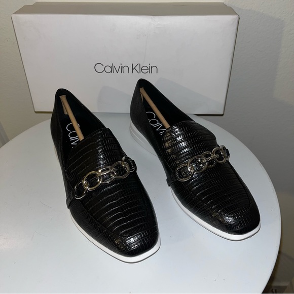 Calvin Klein | Shoes | New Wbox Calvin Klein Women Black Lizard Chain ...